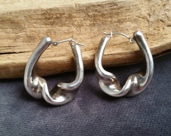 Items similar to Loop de Loop Silver Hoop Earrings - Funky Silver Hoops ...