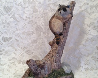 Raccoon figurine | Etsy