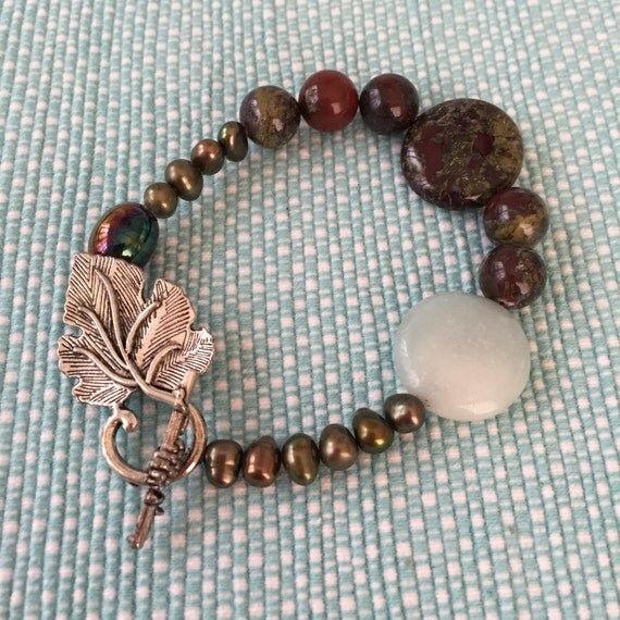 HandcraftedCeramic Bead Bracelet with Freshwater Pearls