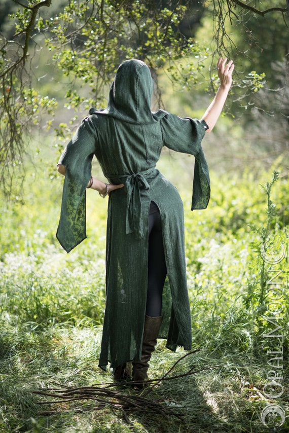 LAST ONE: The Nomad Cloak with Hood in Forest Green w/ vintage