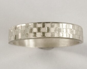 Checkerboard ring | Etsy