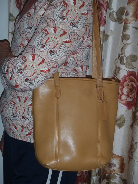 Coach Classic Tote Bag | IUCN Water