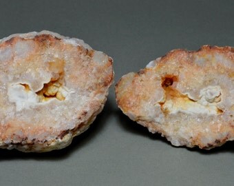 Chalcedony geode | Etsy