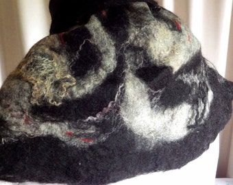 Hand Knitting and Felting by GalinaShawls on Etsy