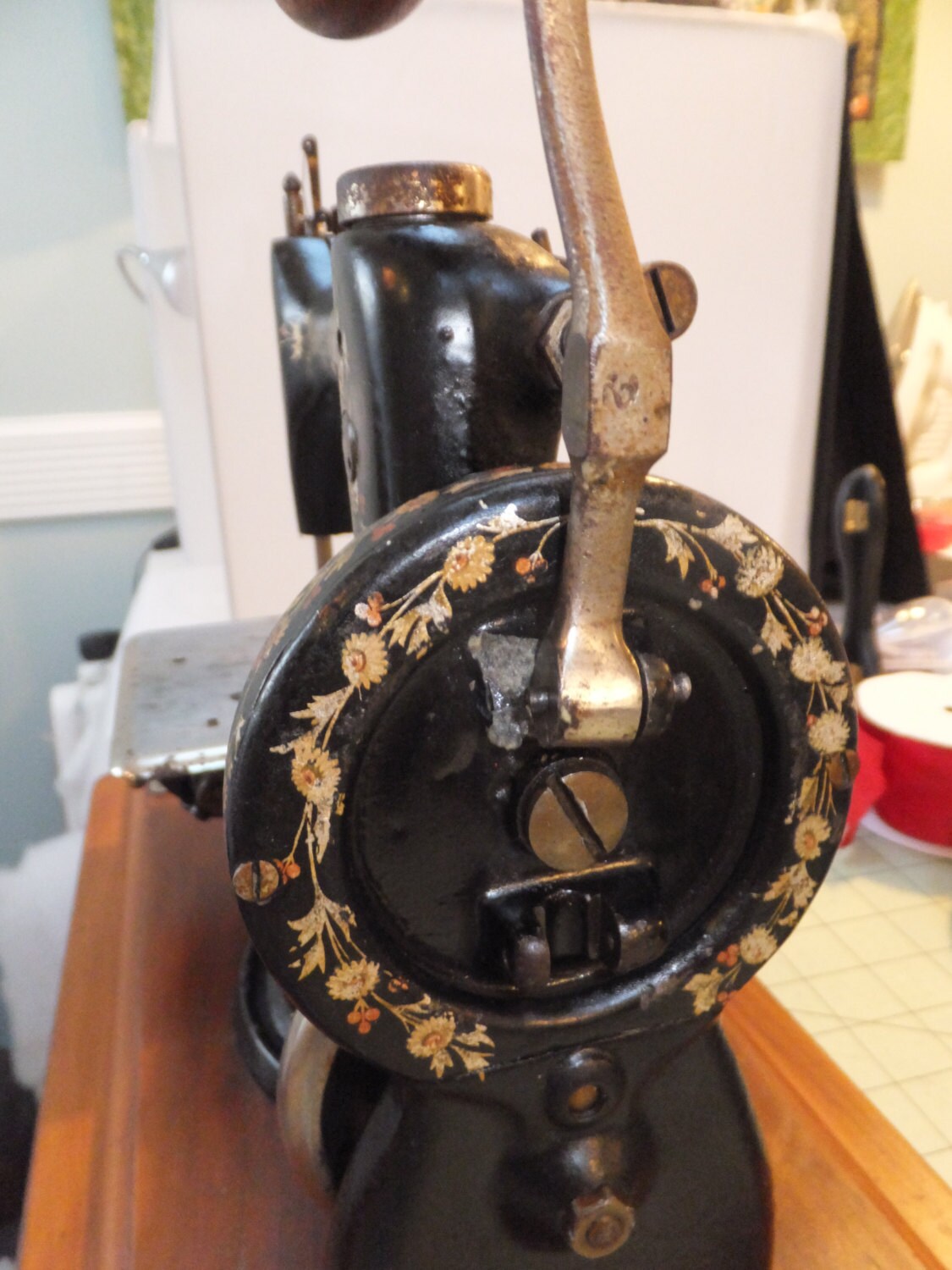 Vintage Singer Sewing Machine Black Model 24 Small Antique