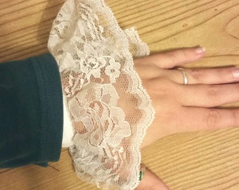 Wrist ruffles | Etsy