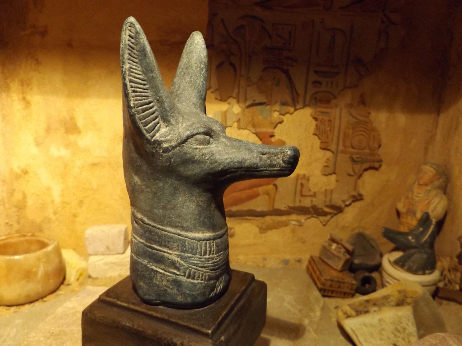 Egyptian statue / art - Anubis bust replica Mummification god - Jackal ...