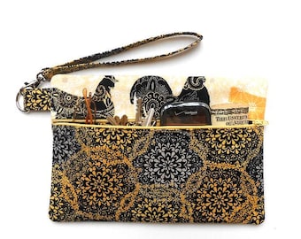 Chicken phone case | Etsy