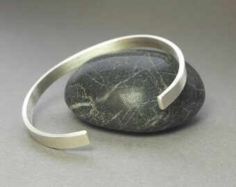 Heavy silver bangle | Etsy