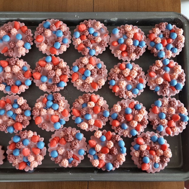 Candles tarts and primitive country decor. by WicksFlicksNGifts