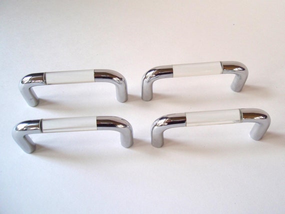 Beautiful Chrome & Lucite Drawer Pulls/ Set of 4/ Mid Century