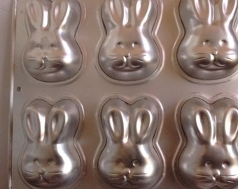 Rabbit cake pan | Etsy