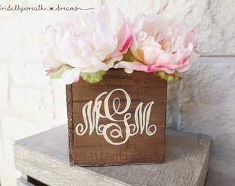 Monogram planter | Etsy