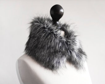 Reversible faux fur neck wrap lined in a beautiful chocolate