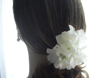 Hydrangea hair clip | Etsy