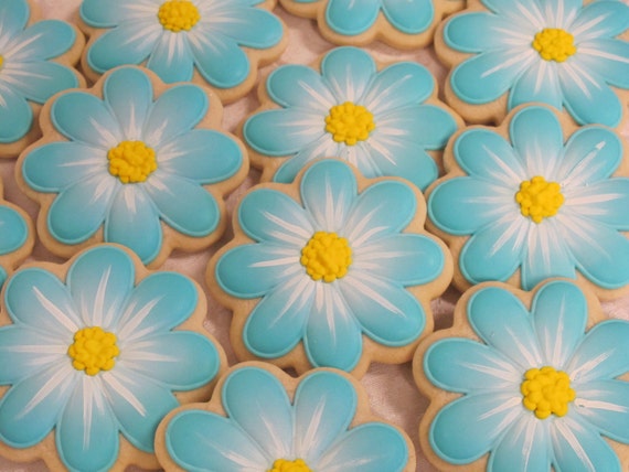Items similar to Blue Hibiscus Flower Decorated Sugar Cookies, Flower ...