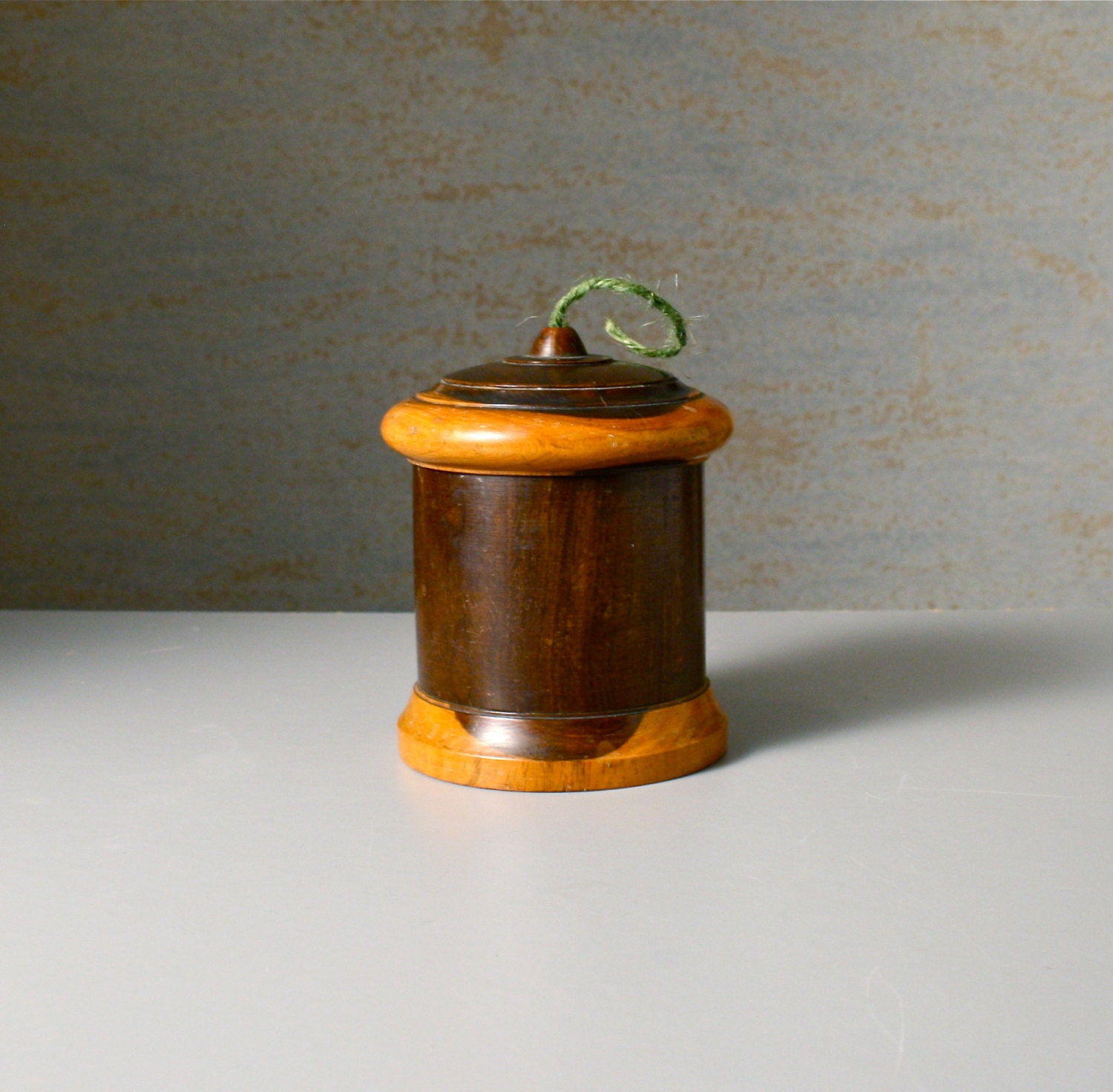 Victorian string box. Antique 19th Century Lignum Vitae string holder ...