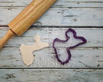 Boat or Canoe Cookie Cutter and Fondant by BobbisCookiesCutters