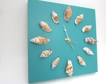 Seashell clock | Etsy