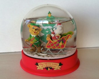 Vintage snow globes | Etsy