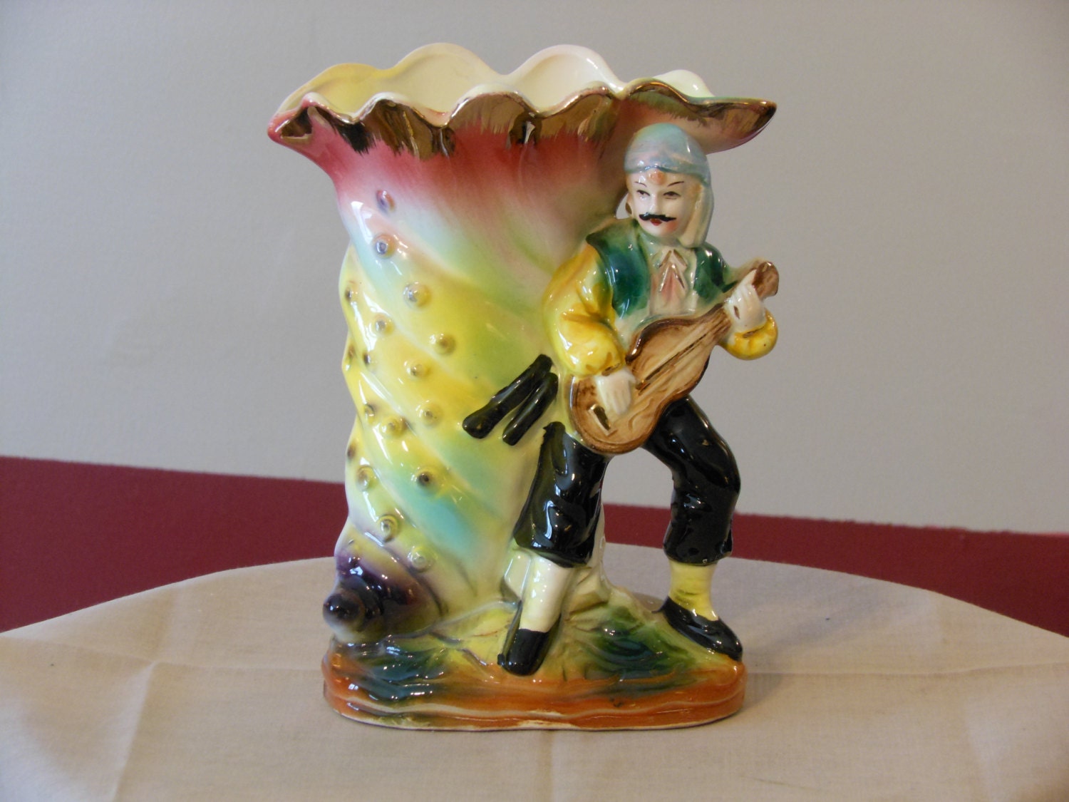 Dee Bee Company Gypsy Mandolin Vase