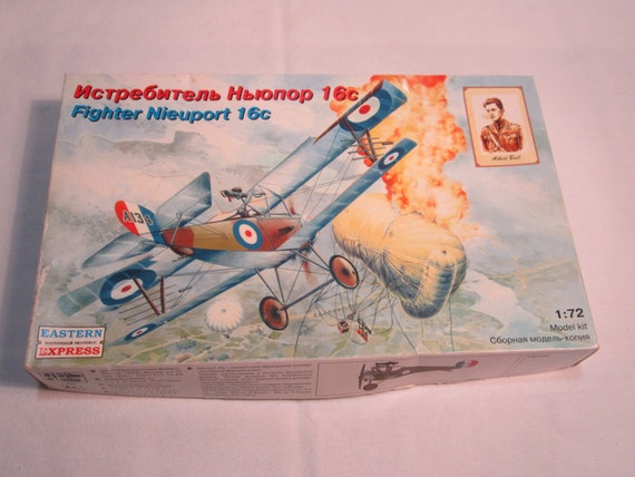Un-Built WW1/WWI Plastic Model Airplane Kit 1/72