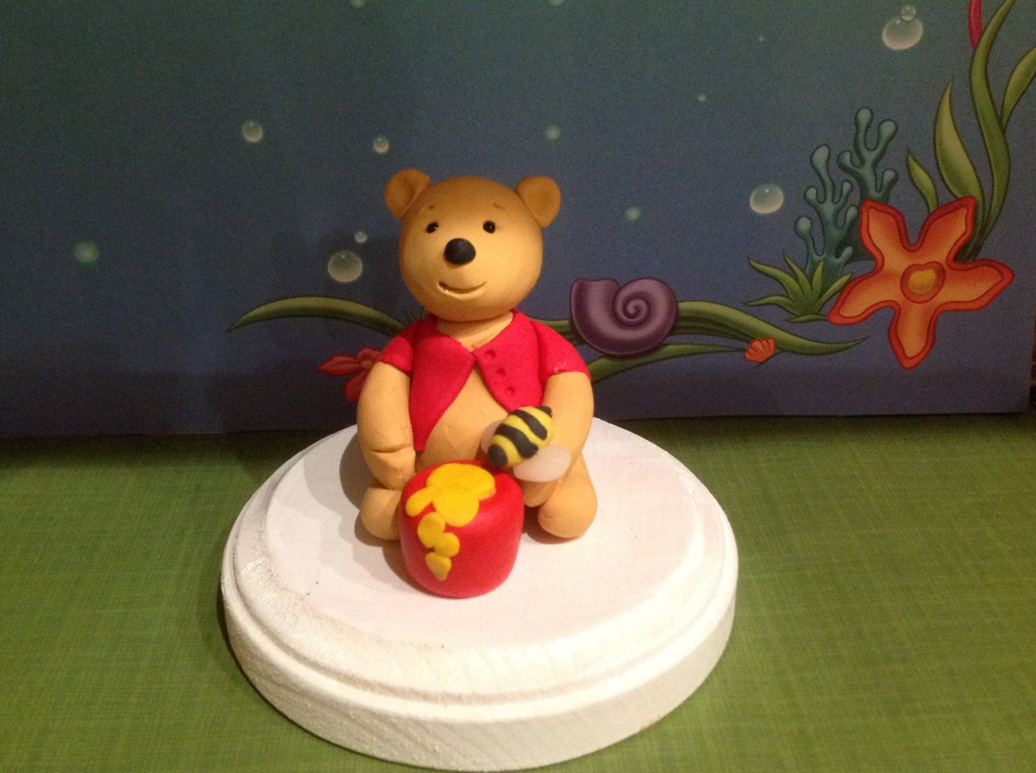 Winnie the Pooh cake topper