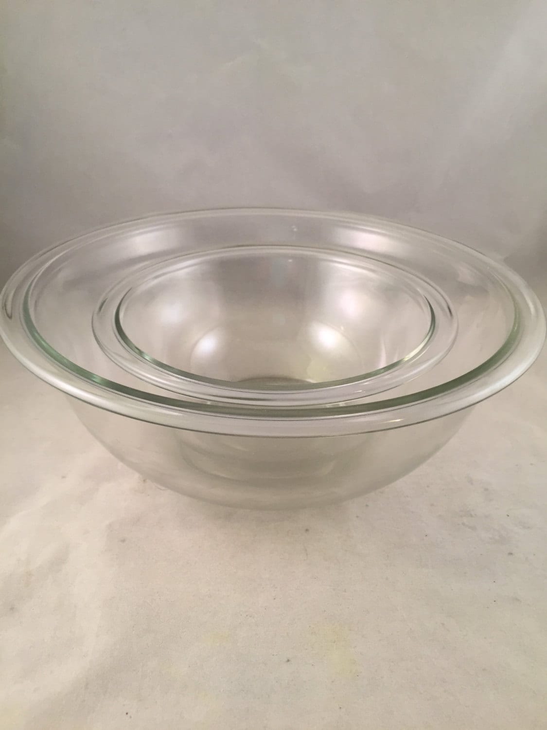 Pyrex Clear Mixing Bowl Set, #325 2-1/2 Liter and #322 1 Liter – Haute ...