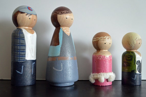 Custom Family Peg dolls