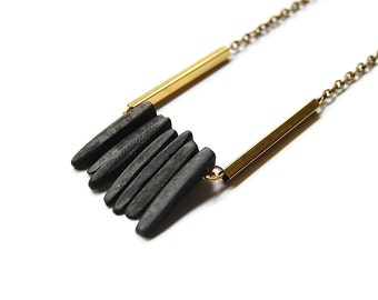 Raw Crystal Jewelry Bohemian & Minimalist by BlackCrystals