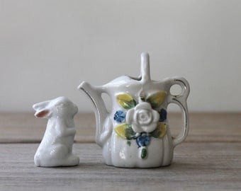 Rabbit pitcher | Etsy