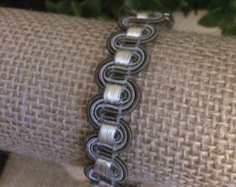 Items similar to Silver Ribbon Barcelona Necklace on Etsy