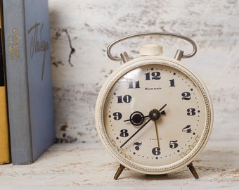 Farmhouse clock | Etsy