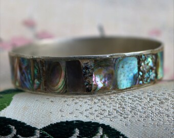 Alpaca bracelet | Etsy