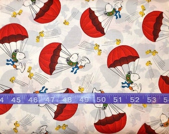 Snoopy parachuting | Etsy