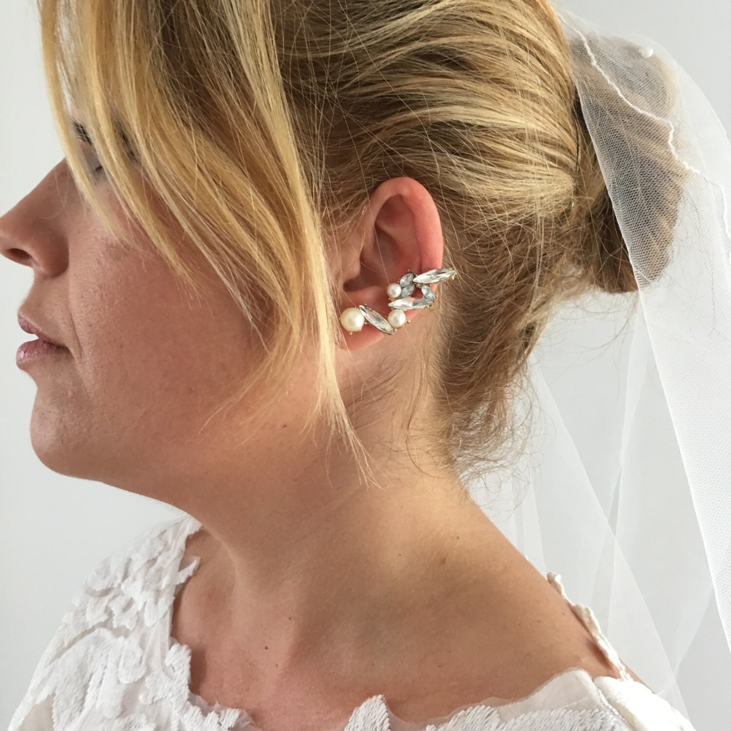Discount 50 Pearls Rhinestone Ear Cuff Wedding Earring Bridal