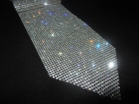Diamond Table Runner with Real Rhinestone by feathesforsale