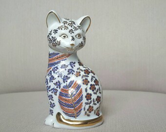 Porcelain cat figure | Etsy