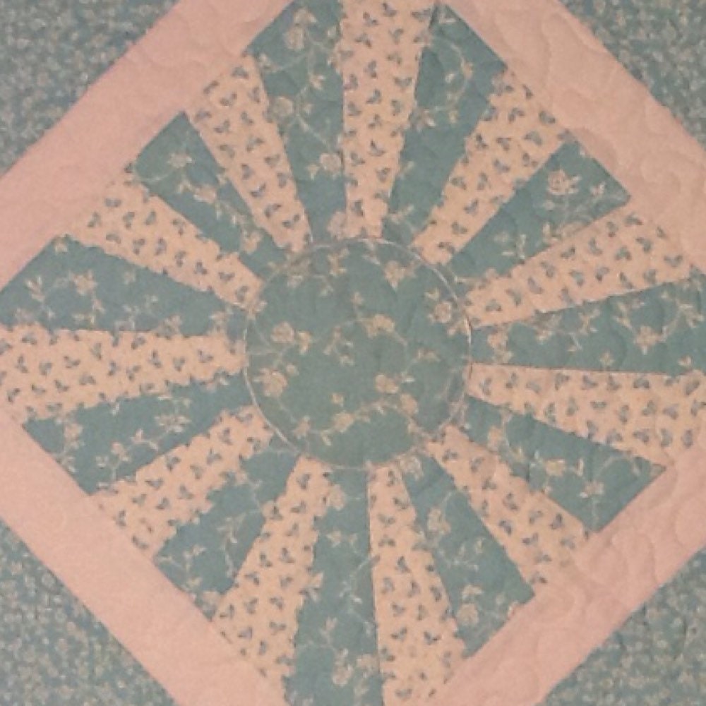 Handmade original quilts purses and table linens by sewingbyjanina