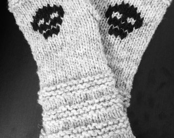 Items similar to Victorian Gauntlets Knitting Pattern on Etsy