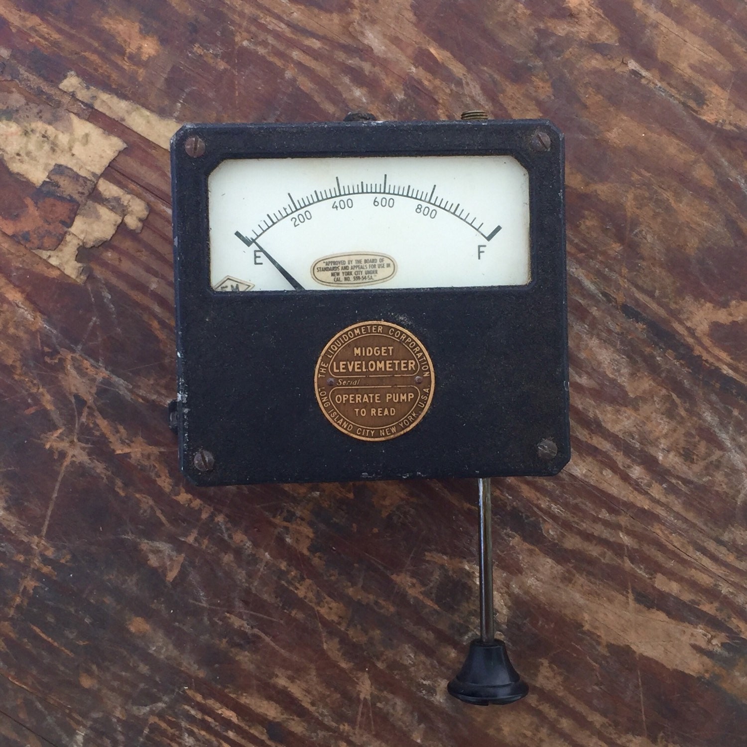 Vintage Midget Levelometer by Liquidometer a Long Island by DAPYR
