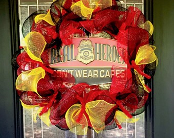 Firefighter wreath | Etsy