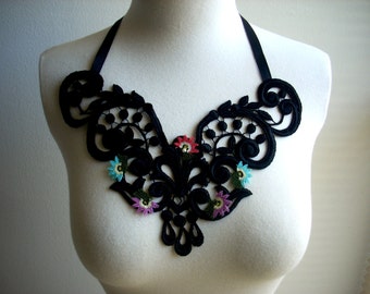 Needle lace necklace | Etsy