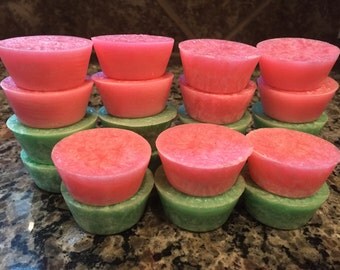 Items similar to Jumbo Sox Wax Tarts in Rusty Tin on Etsy