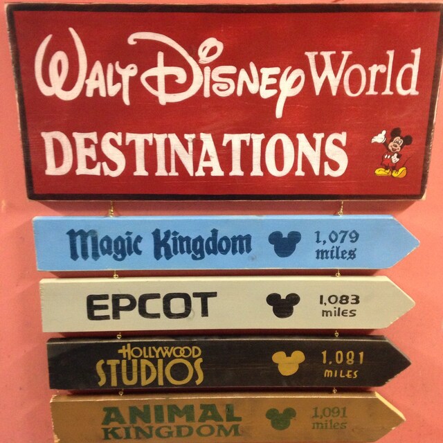 Glances Back Vintage by GlancesBackVintage on Etsy