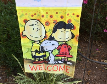 Snoopy garden flag | Etsy