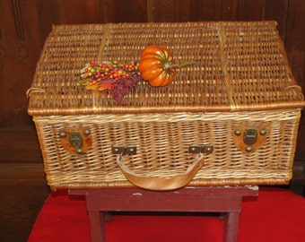 Rattan suitcase | Etsy
