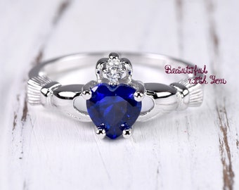 Items similar to 18K Gold Claddagh Ring Irish Fenian Without Crown on Etsy