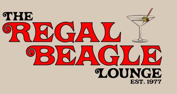 THE REGAL BEAGLE T-shirt Three's Company John Ritter