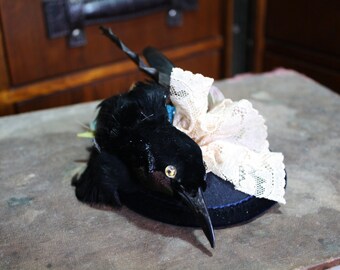 Crow hat | Etsy